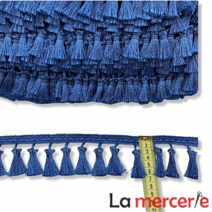 Franjuri albastrii, cu bordura si canafi, dimensiune 60mm - LaMercerie.ro